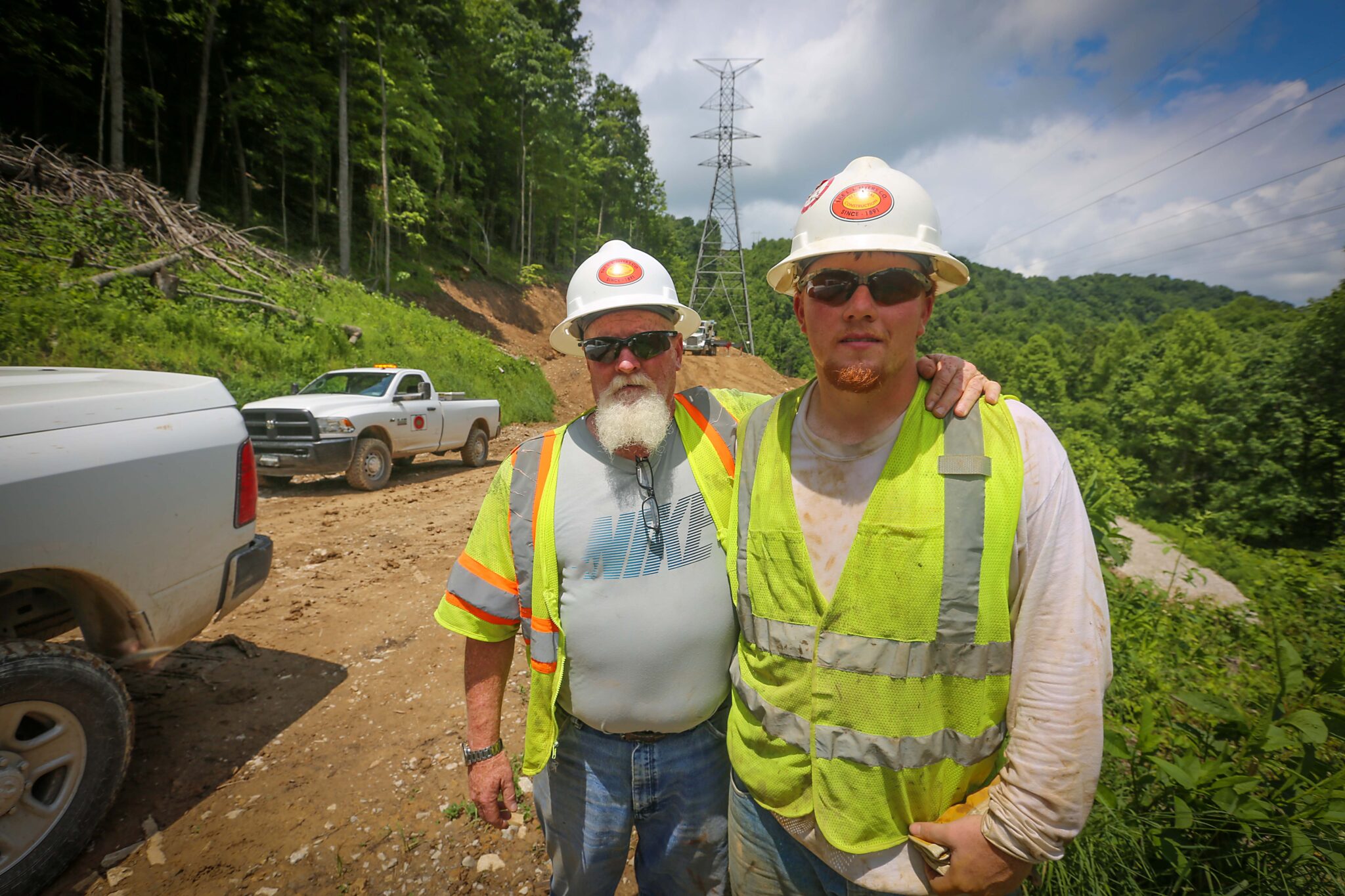 Self-contained labor resources | Skilled Labor | Industry Experts